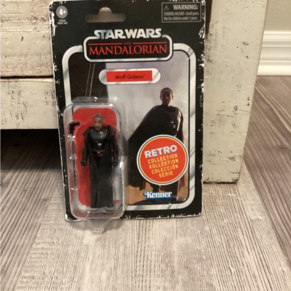 Kenner | Toys | Star Wars The Mandalorian Retro Collection Moff Gideon ...